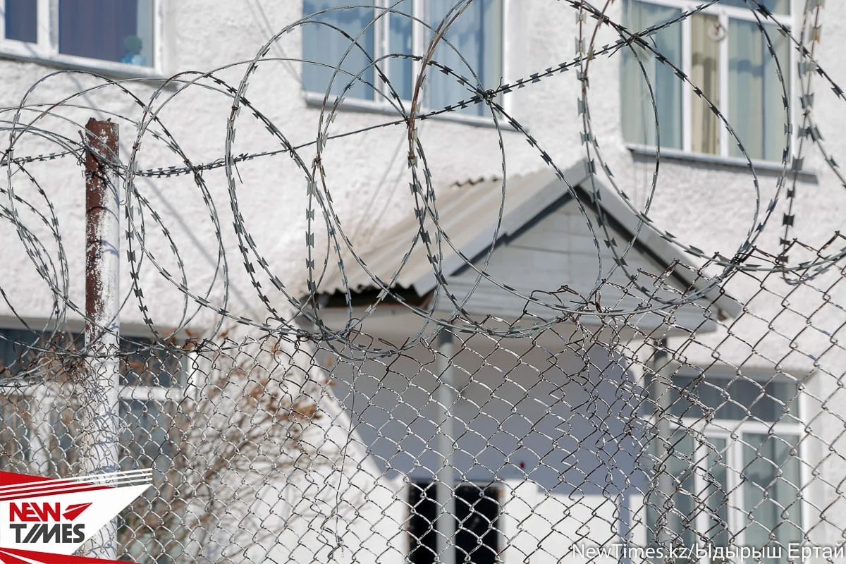 18 ударов ножом: Экс-супруга известного юриста осудили на 11 лет в Алматы